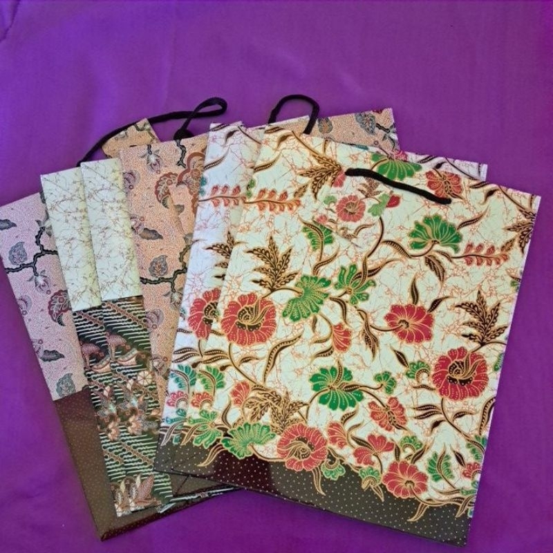 Jual MAP BATIK FOLIO GLOSSY RANDOM | Shopee Indonesia