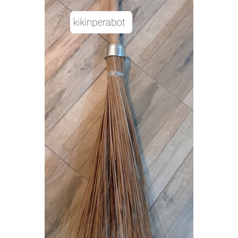 Jual sapu taman sapu lidi gagang sapu luar | Shopee Indonesia