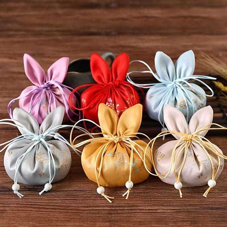 Jual POUCH serut RABBIT - Pouch Kantong Serbaguna / Kantung Pouch Motif ...