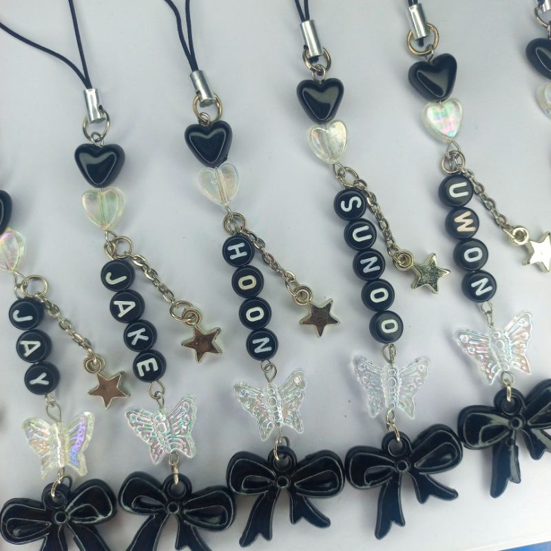 Jual [CUSTOM] KEYCHAIN/PHONE CHARM ENHYPEN (ver black) by lookhanni ...