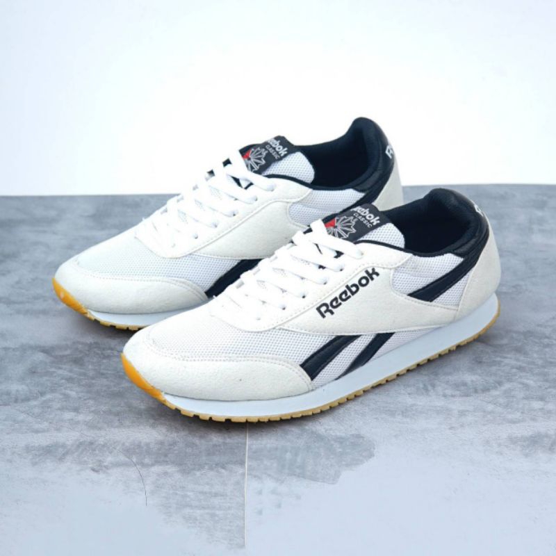 Jual Sepatu Reebok Energen elit 2 running / sepatu jogging pria wanita ...