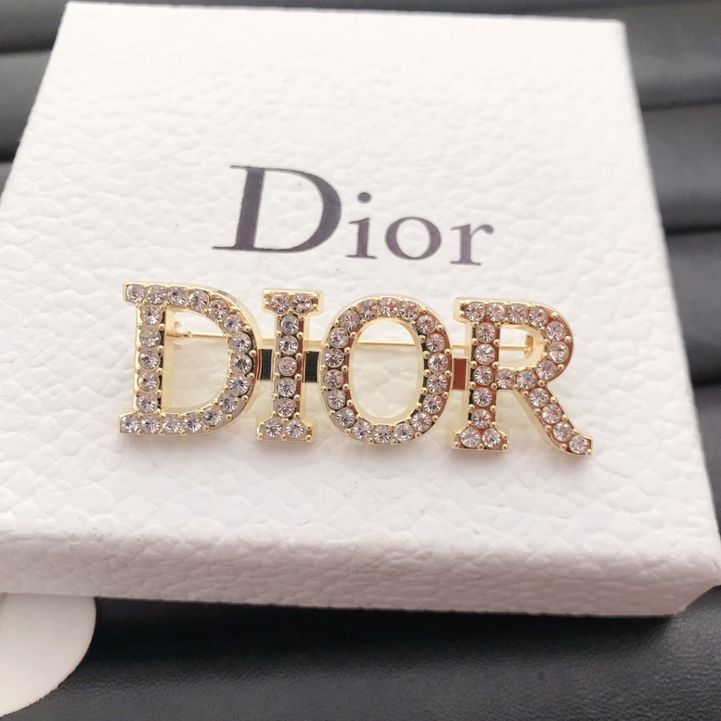 Jual Bros Wanita Borrches Merk Mewah Pins Diamond Kuningan Setiap Hari ...