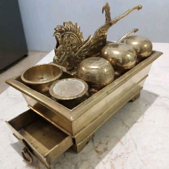 Jual Tepak sirih tua khas melayu full set lengkap dengan kacip nya ...