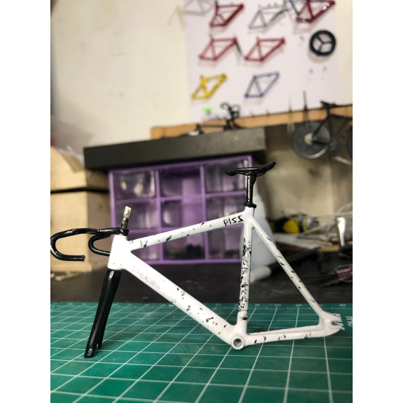 Jual frameset fixie miniatur model shukaku kelengkapan sesuai gambar ...