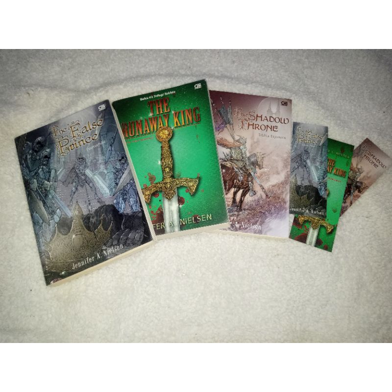 Jual The Ascendance Series/Trilogi Tahta (The False prince/pangeran ...
