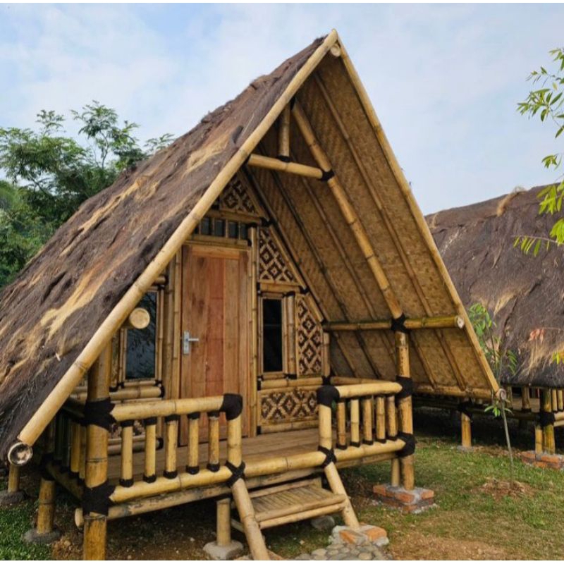 Jual saung bambu segitiga/villa bambu outdoor 3×5 m | Shopee Indonesia