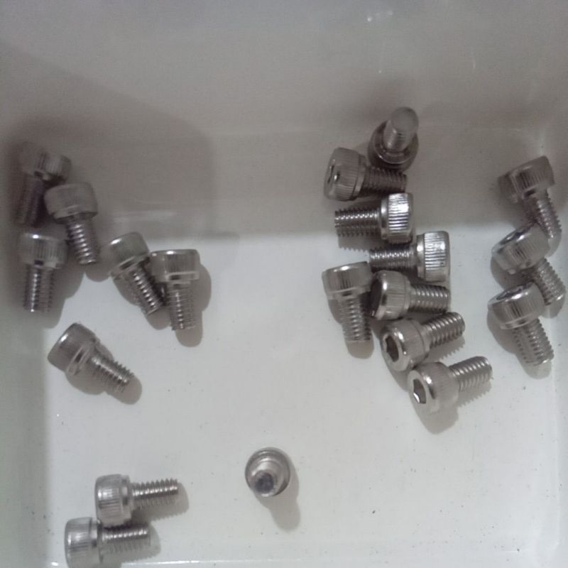 Jual SUS304 Baut L M5 × 8 Stainless Steel/ Baut Socket/Baut Stainless | Shopee Indonesia