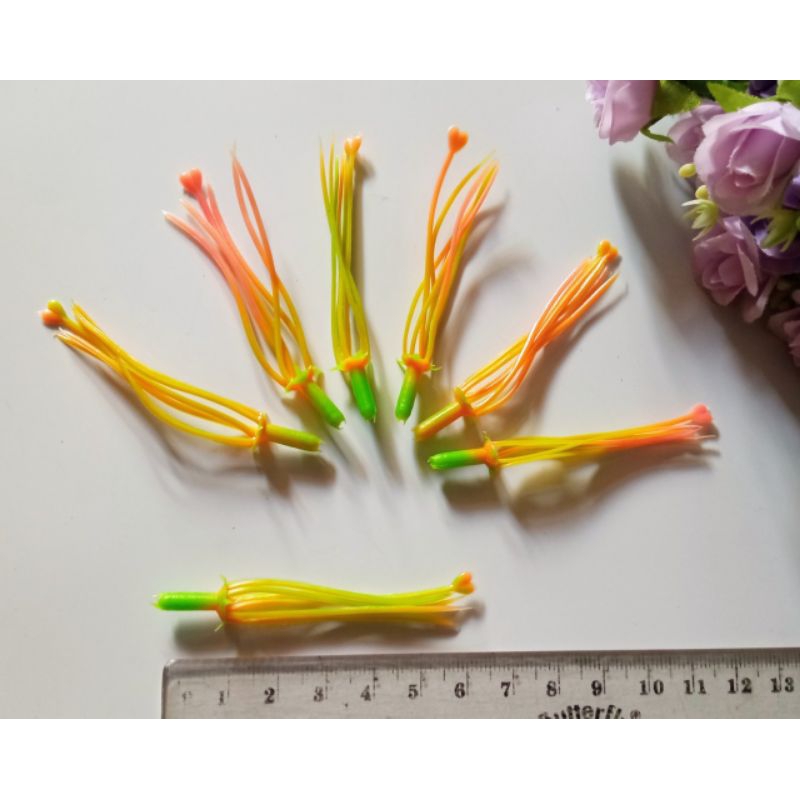Jual 40 Pcs Putik Lily Imitasi Putik Lily Plastik Kuning & Gradasi ...