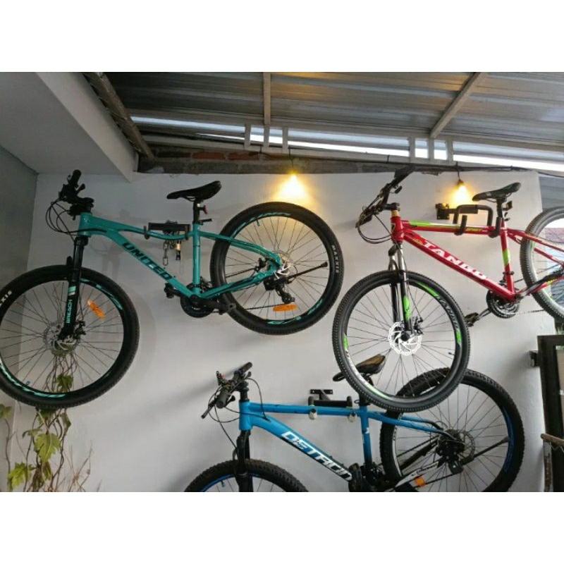 Jual Gantungan sepeda tempel di dinding / alat gantungan sepeda ...