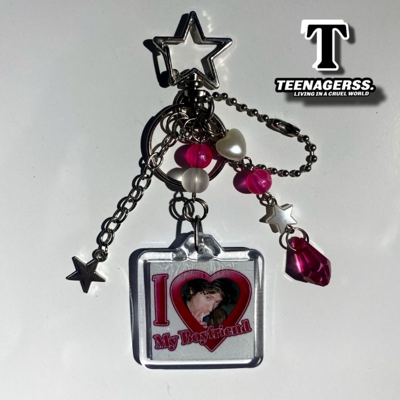 Jual Beads Keychain Bag Alex Turner Arctic Monkeys I Love My Boyfriend ...