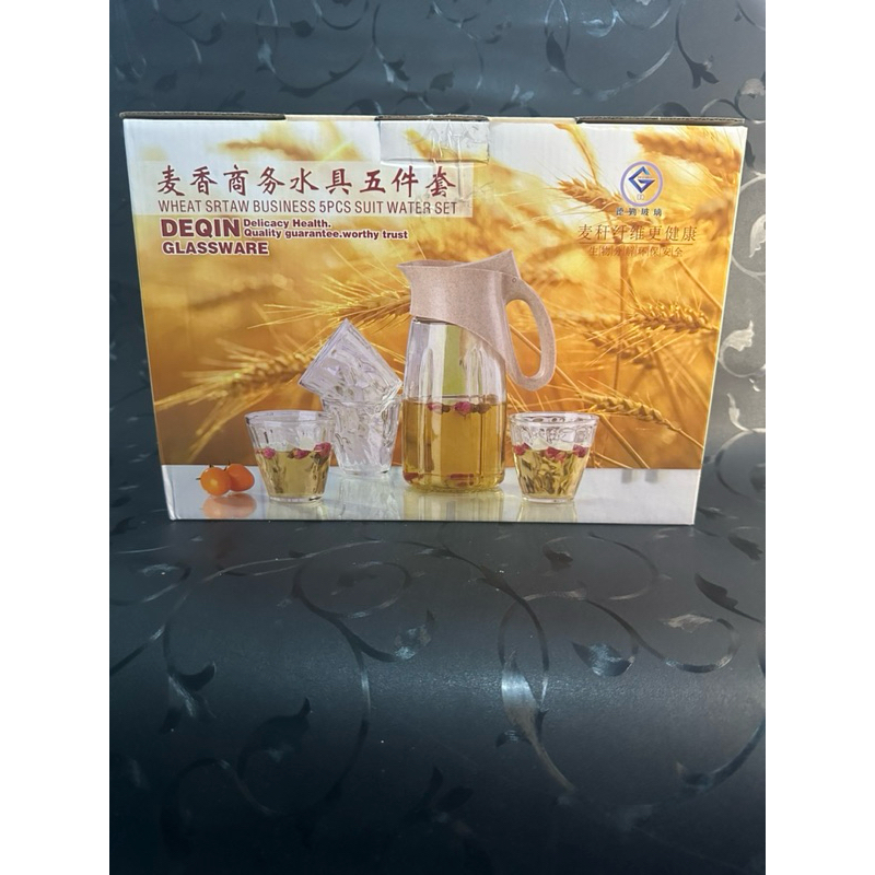 Jual Satu set teko atau pitcher kaca dengan 4 gelas kaca cantik cocok ...