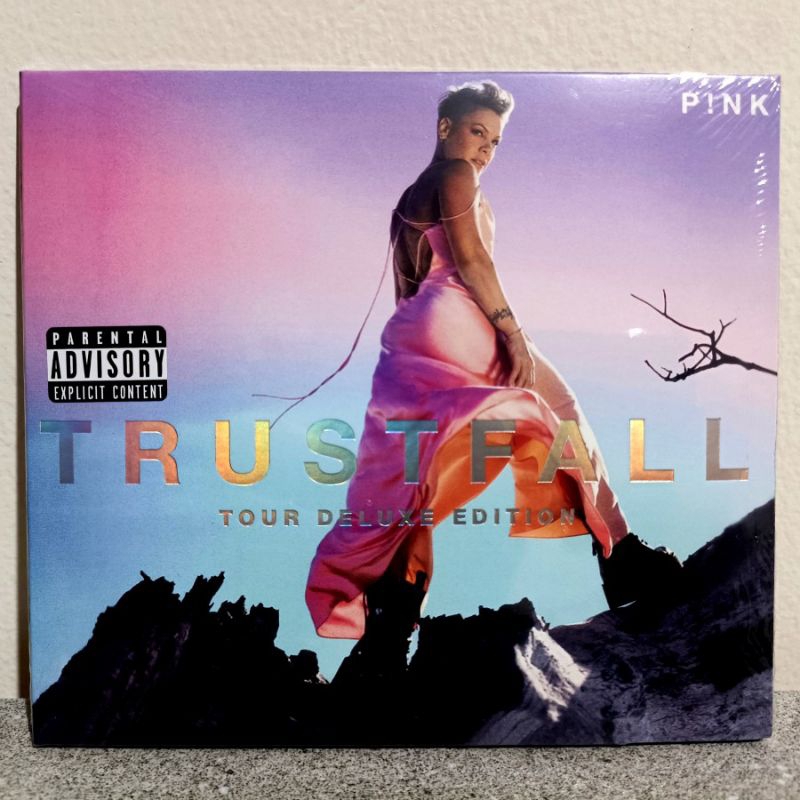 Jual CD Pink Trustfall Tour Deluxe Edition Original 2CD | Shopee Indonesia