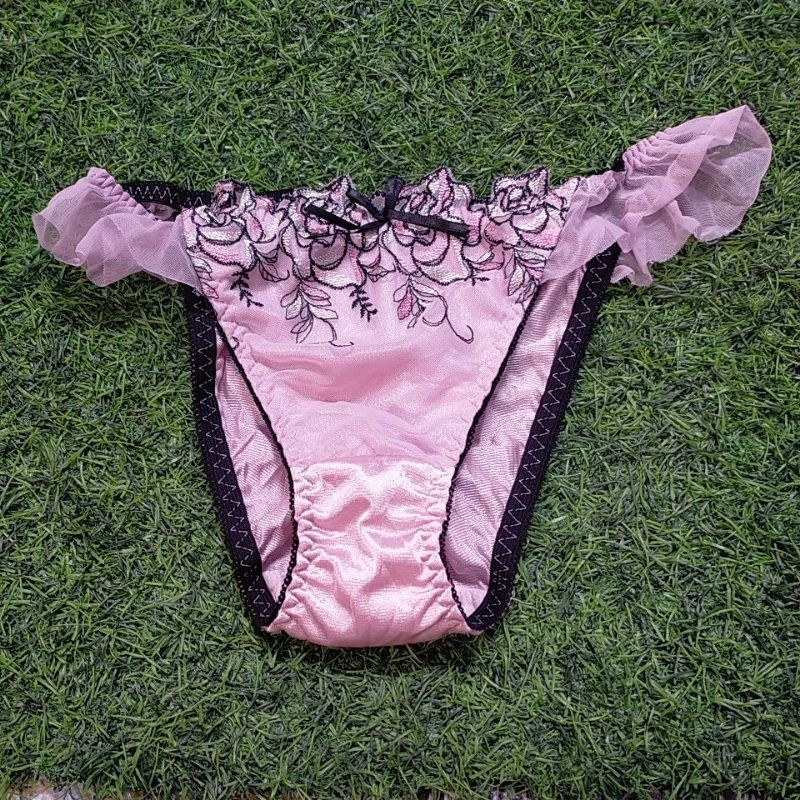 Jual CD Satin size ( M 87-95 ) | Shopee Indonesia