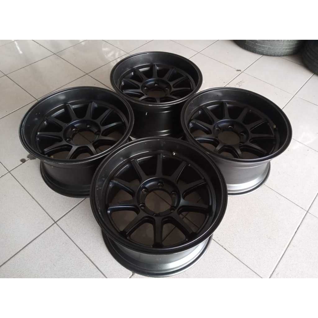 Jual Velg second racing hsr toboali ring 18 pcd 6x139 pajero fortuner hilux ranger | Shopee ...