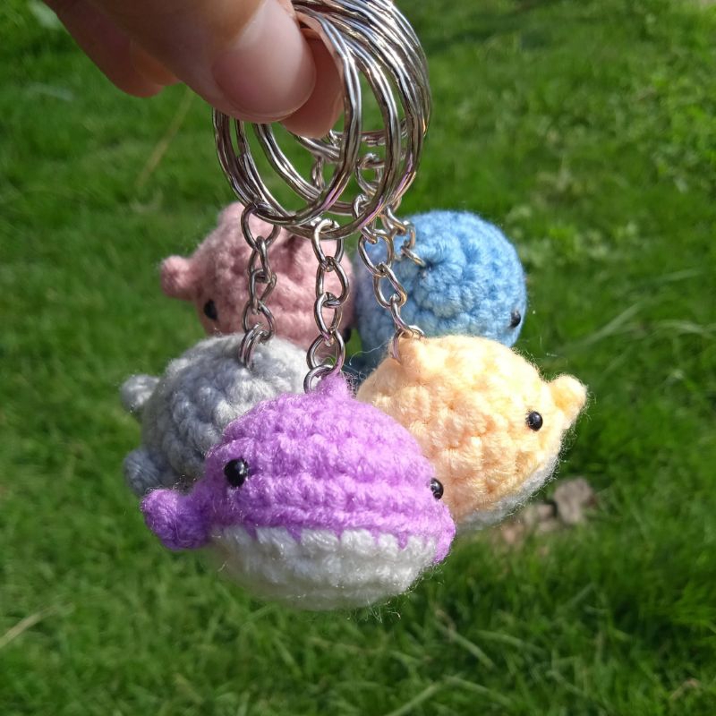 Jual Ulatkeket Amigurumi Mini Whale (Boneka Rajut Gantungan kunci ikan ...