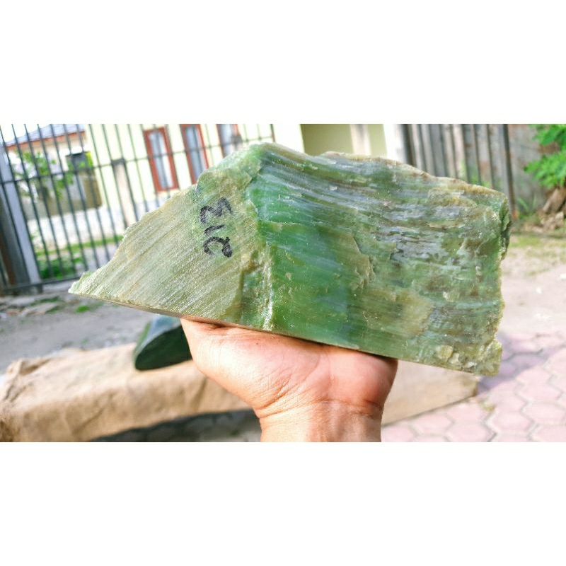 Jual POTONGAN BATU GIOK MATA KUCING BUNGA NEPHRITE JADE CAT EYES ACEH ...