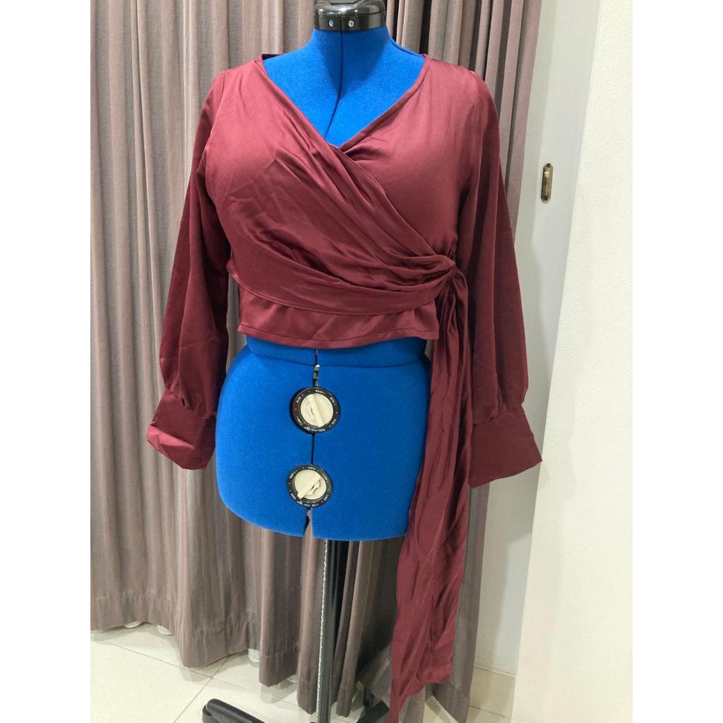 Jual Claryn The Label Red Maroon Long Sleeve | Shopee Indonesia