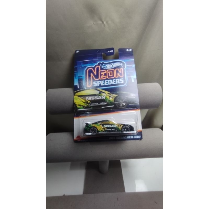 Jual hotwheels neon speeders nissan GTR R35 | Shopee Indonesia
