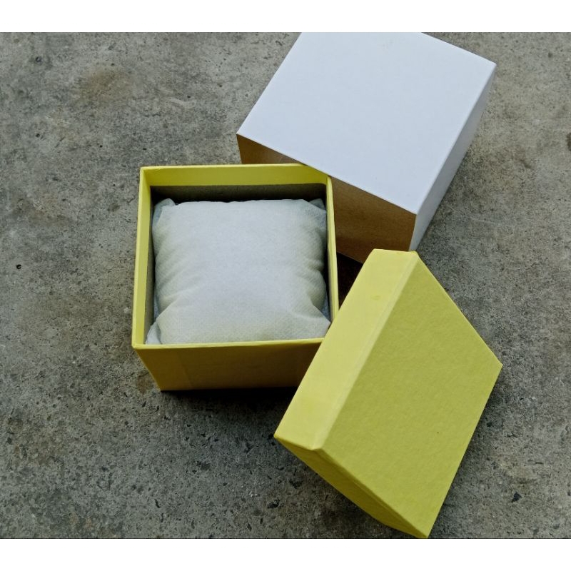 Jual box slop box jam tangan simpel harga merakyat | Shopee Indonesia