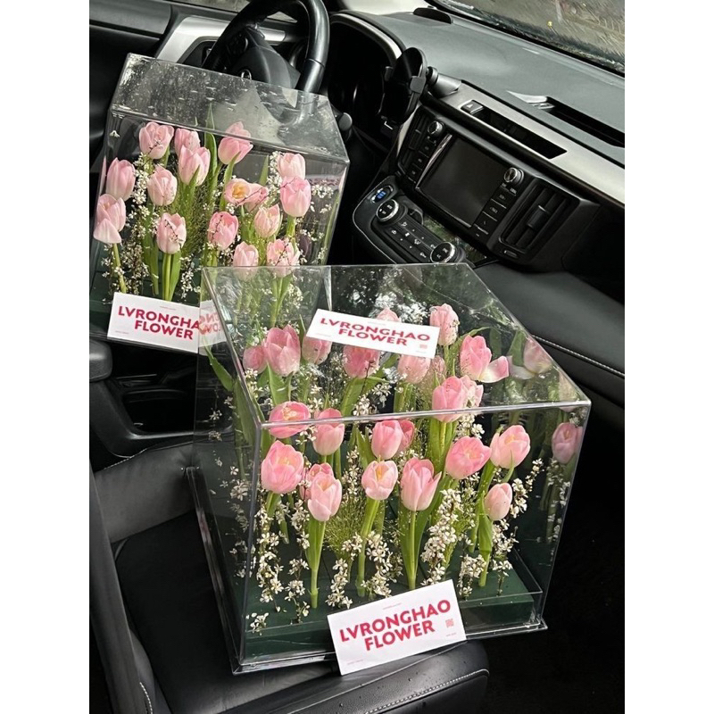 Jual The Acrylic Plant Tulip or Roses bouquet bucket buket bunga segar ...