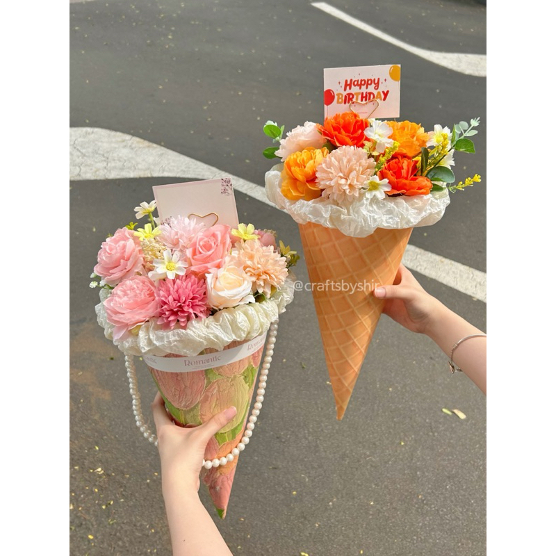 Jual CRAFTSBYSHIR Cone Flower Bouquet Buket Bunga Aesthetic Wisuda ...