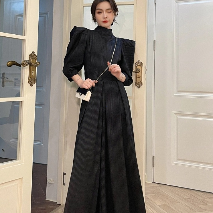 Jual Dress Smile Long Dress Elegan Wanita ｜Dress Hitam Garis Formal ...