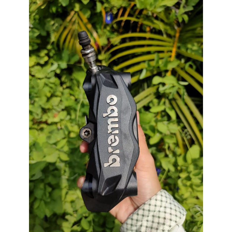 Jual Kaliper Brembo M432 kanan Original Italy pitch 100 | Shopee Indonesia