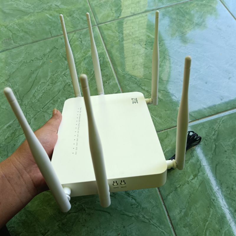 Jual ZTE F670 PREMIUM 6 ANTENA + ADAPTOR JARINGAN WIFI 5G | Shopee ...