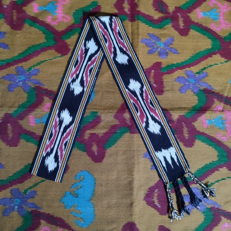 Jual Ikat kepala Etnik Dayak Kalimantan, Kain Tenun Etnik, Syal Tenun ...