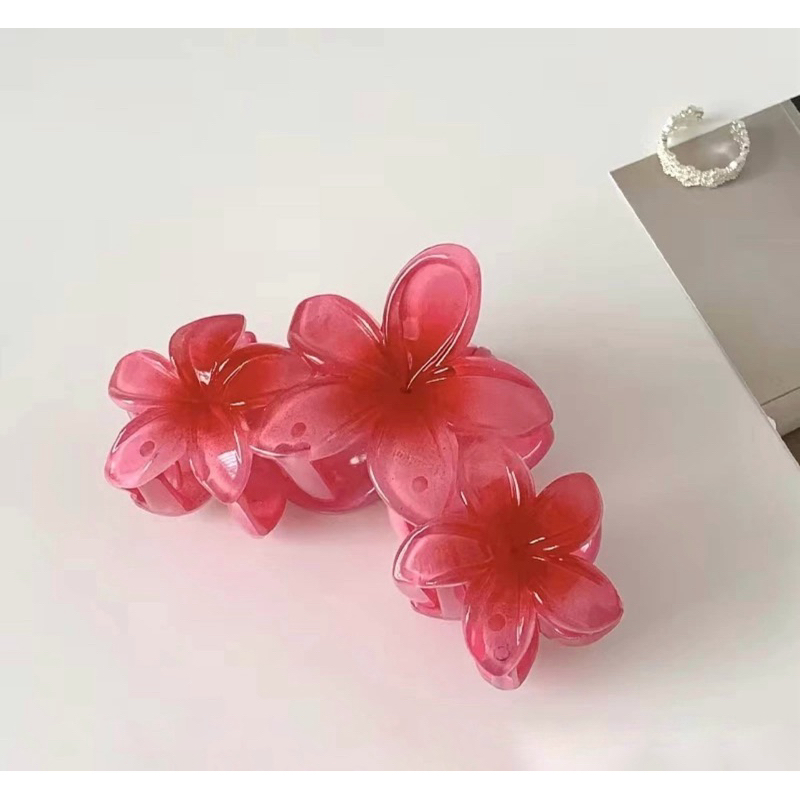 Jual Alana Wears | Frangipani Hair Clips | Jepit Rambut Bunga Kamboja ...