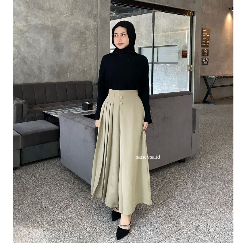 Jual Shenna Kulot Pleats - Celana Kulot Rok Wanita - Celana Bawahan ...