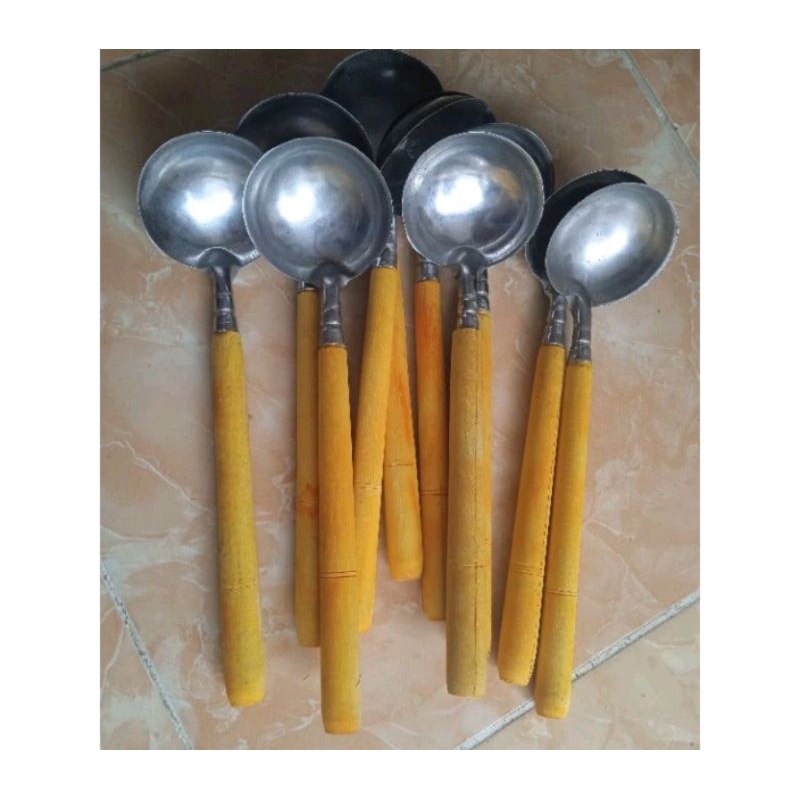 Jual spatula atau irus entong sayur garan kayu dan logam | Shopee Indonesia