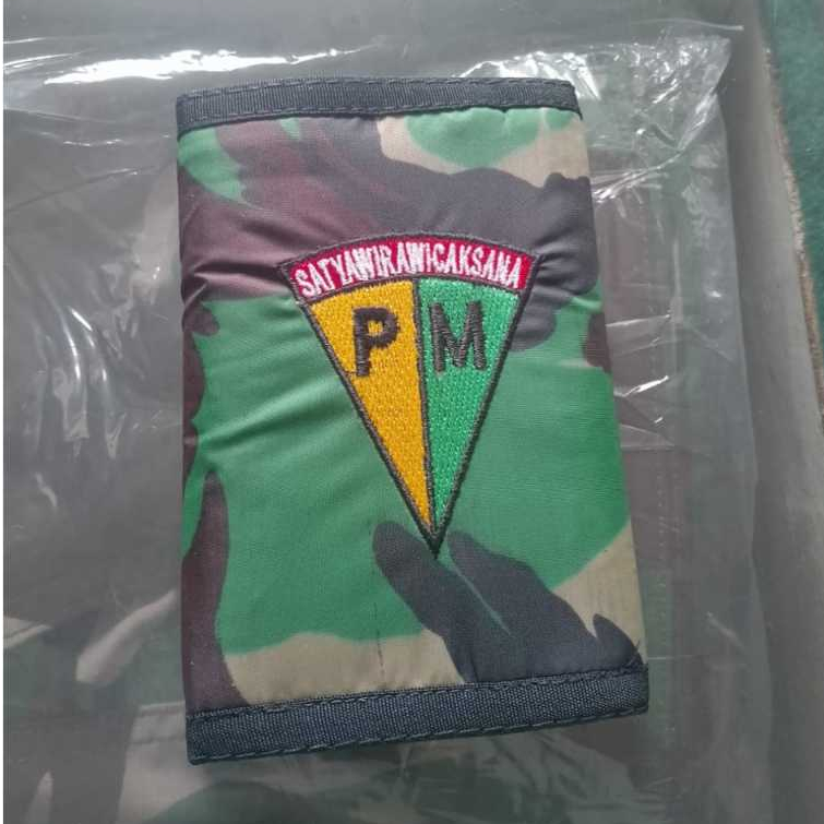 Jual Dompet Loreng Logo PM-Dompet Loreng PM | Shopee Indonesia