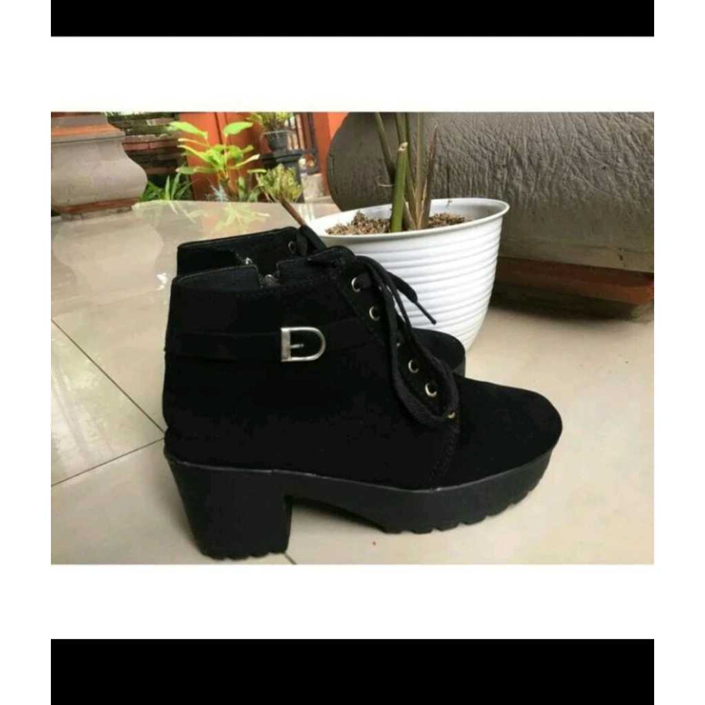 Jual SEPATU BOOTS HEELS HITAM 38 CM | Shopee Indonesia