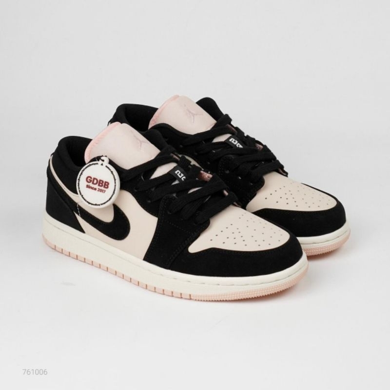 Jual Sepatu Jordan 1 Low Black Guava Ice Authentic | Shopee Indonesia