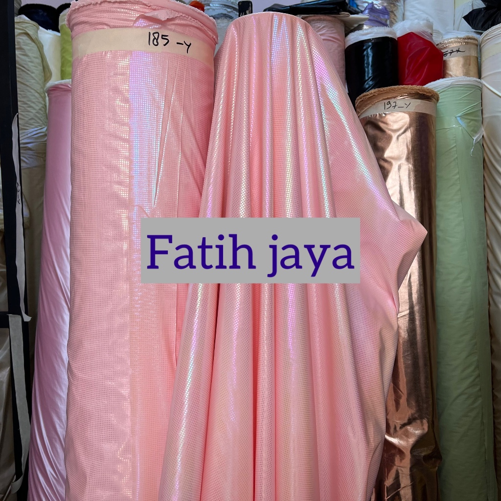 Jual Kain Hologram Pink motif kotak Holo Ping bahan Despo ( fatih jaya official ) | Shopee Indonesia