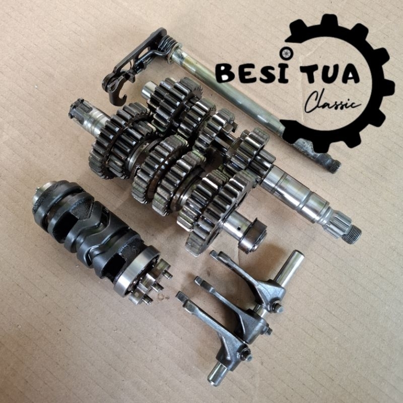 Jual Rasio gearbox gigi transmisi old r15 v2 original | Shopee Indonesia