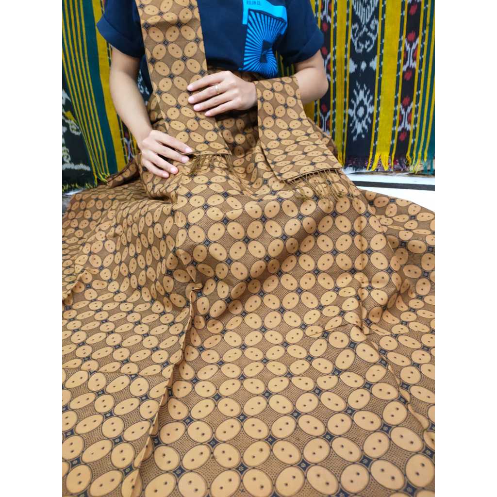 Jual Kain Jarik Batik dan Selendang (Setelan) Motif sogan full kawung ...