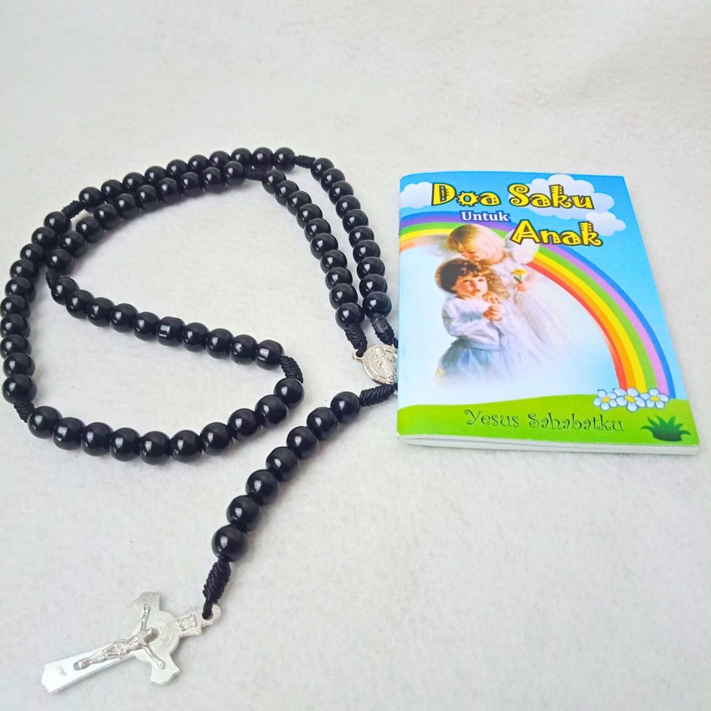 Jual Bundle: kalung rosario 77 bapa kami bahan batu warna hitam glossy dan buku doa saku anak ...