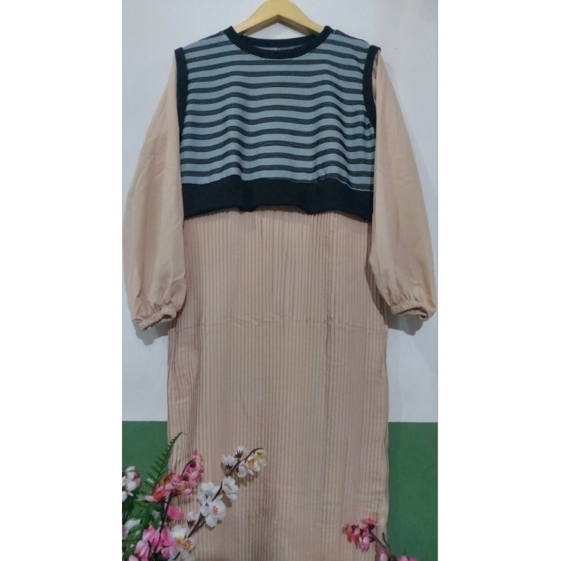 Jual midi knit salur by j68 | Shopee Indonesia