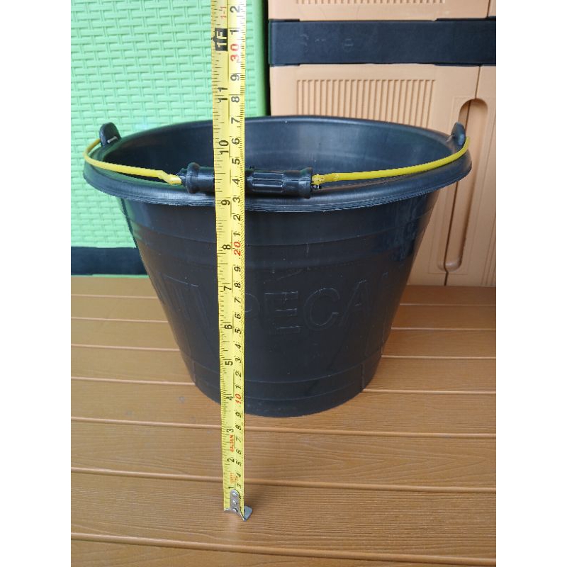 Jual EMBER COR TIMBA 20 plastik tebal Anti pecah Hitam | Shopee Indonesia