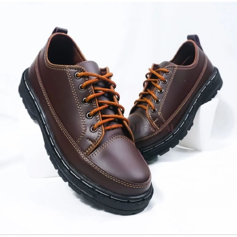Jual Sepatu Boots Dockmart Safety Ujung Besi Trucking Hiking Kerja ...