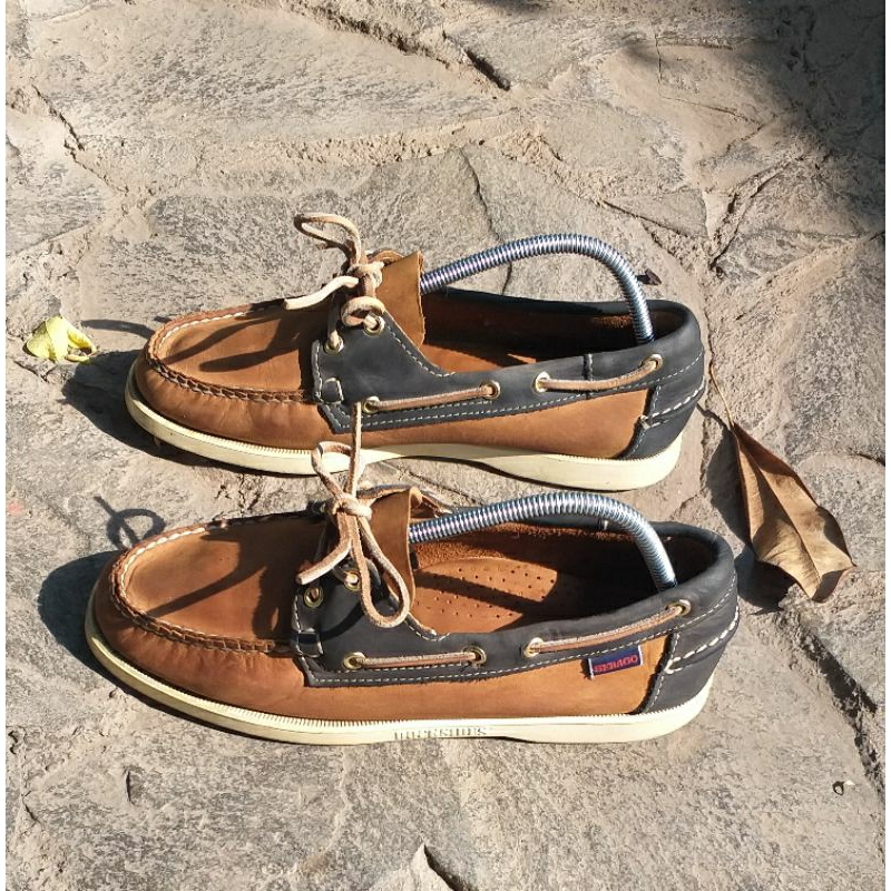 Jual SEBAGO second shoes | Shopee Indonesia