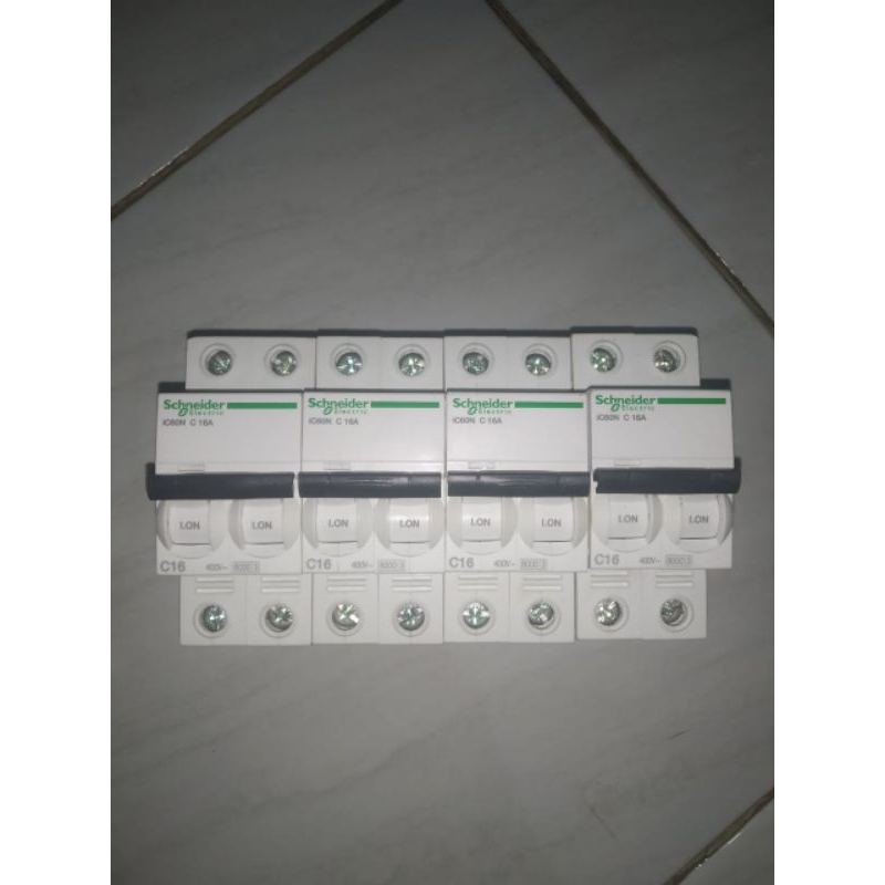 Jual MCB 2P domae schneider 2 pole 16 Ampere | Shopee Indonesia