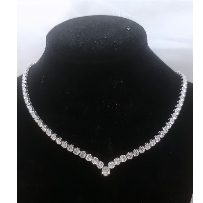 Jual matlaine-kalung aurel full diamond mewah titanium | Shopee Indonesia