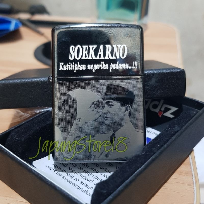 Jual korek Api foto Bung karno Zippo ir soekarno Korek api zippo grafir ...