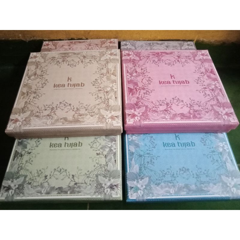 Jual box hijab custom ukuran 18x18x3 / hardbox / gift box premium ...