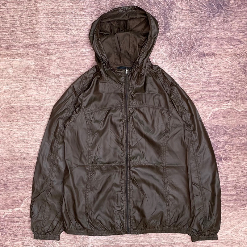 Jual UNIQLO RUNNING JACKET | Shopee Indonesia