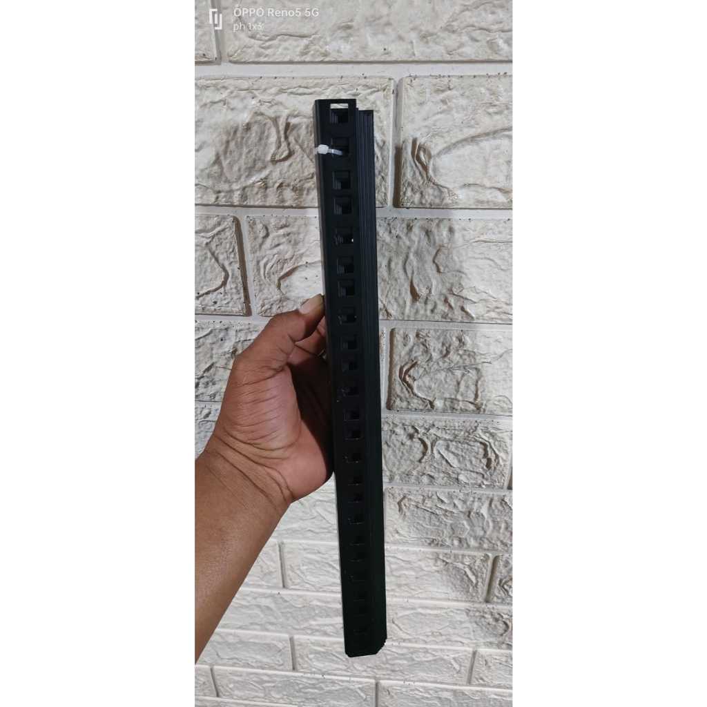 Jual BESI SIKU RAK HARD CASE/ RAK CROSSOVER WARNA HITAM UKURAN KODE 8u ...