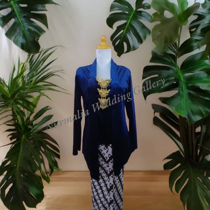 Jual KEBAYA BLUDRU KUTU BARU POLOS TERMURAH | Shopee Indonesia